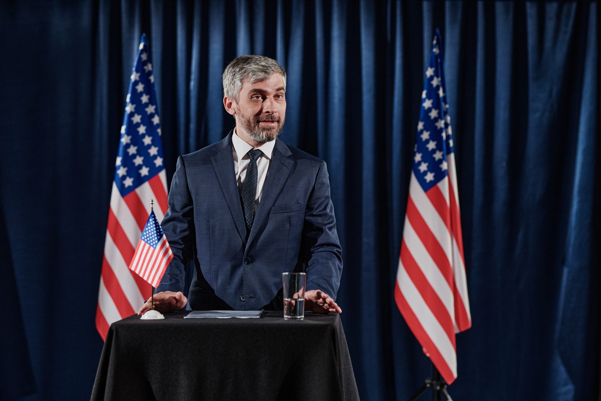 How Many Years Does a Us Senator Serve Between Elections – Navigating ...